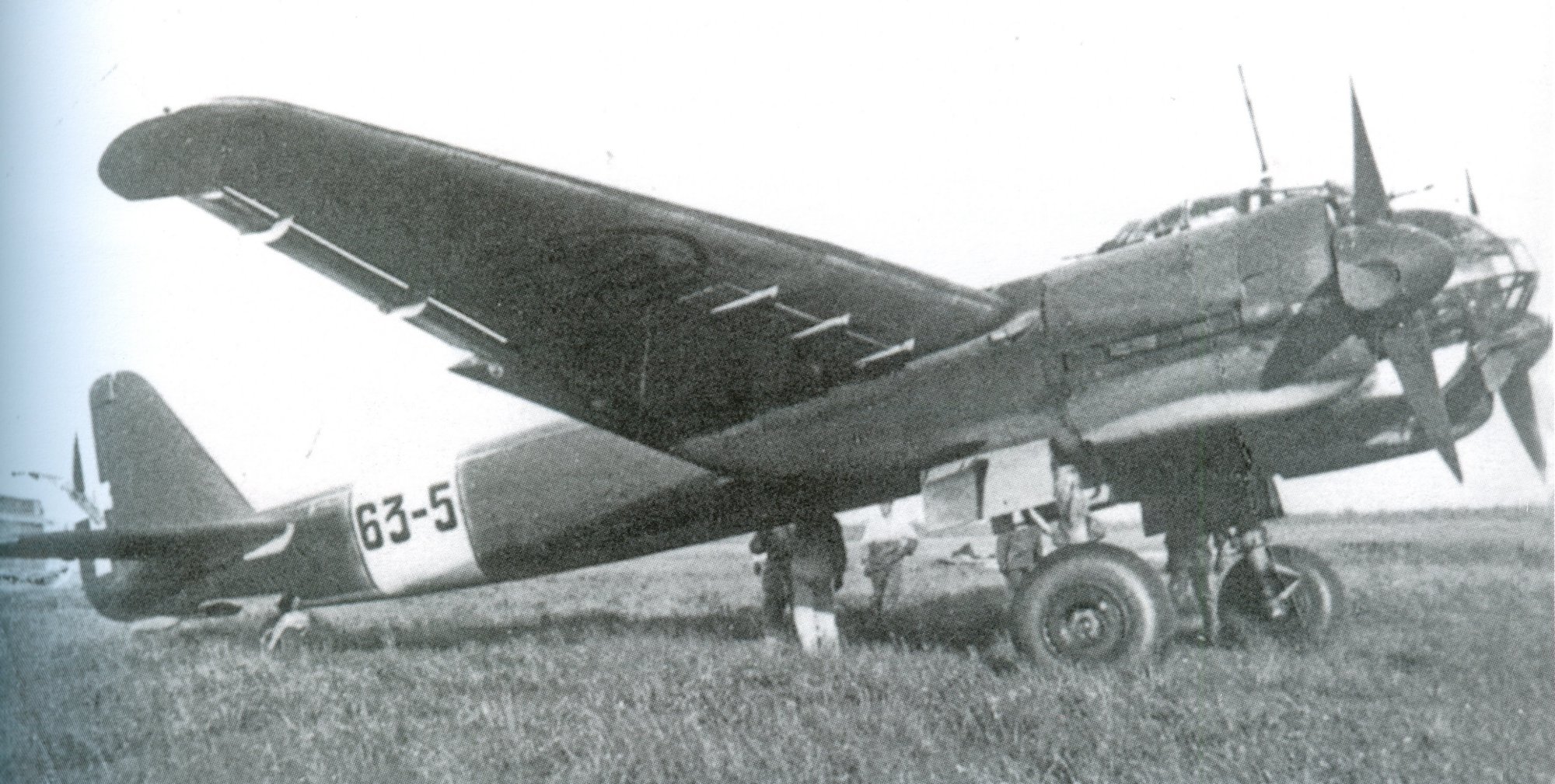 STORMO! Messerschmitt Bf.109 Fasci - Regia Aeronautica by Vince Tassone