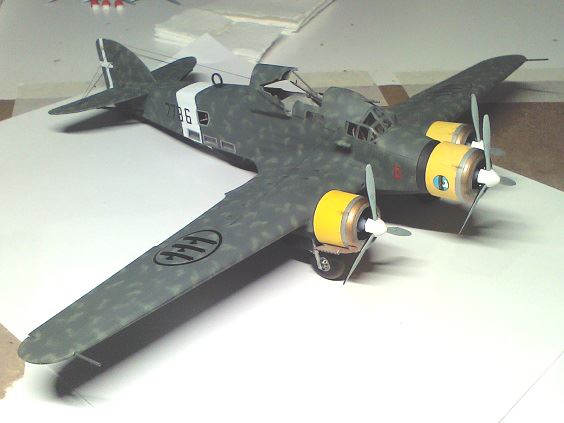 STORMO! Italeri 1/72 Savoia-Marchetti SM.79 II by Richard Mendes